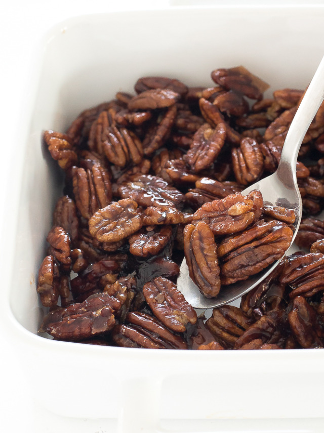 Candied Maple Pecans (5 Ingredients!) - Chef Savvy