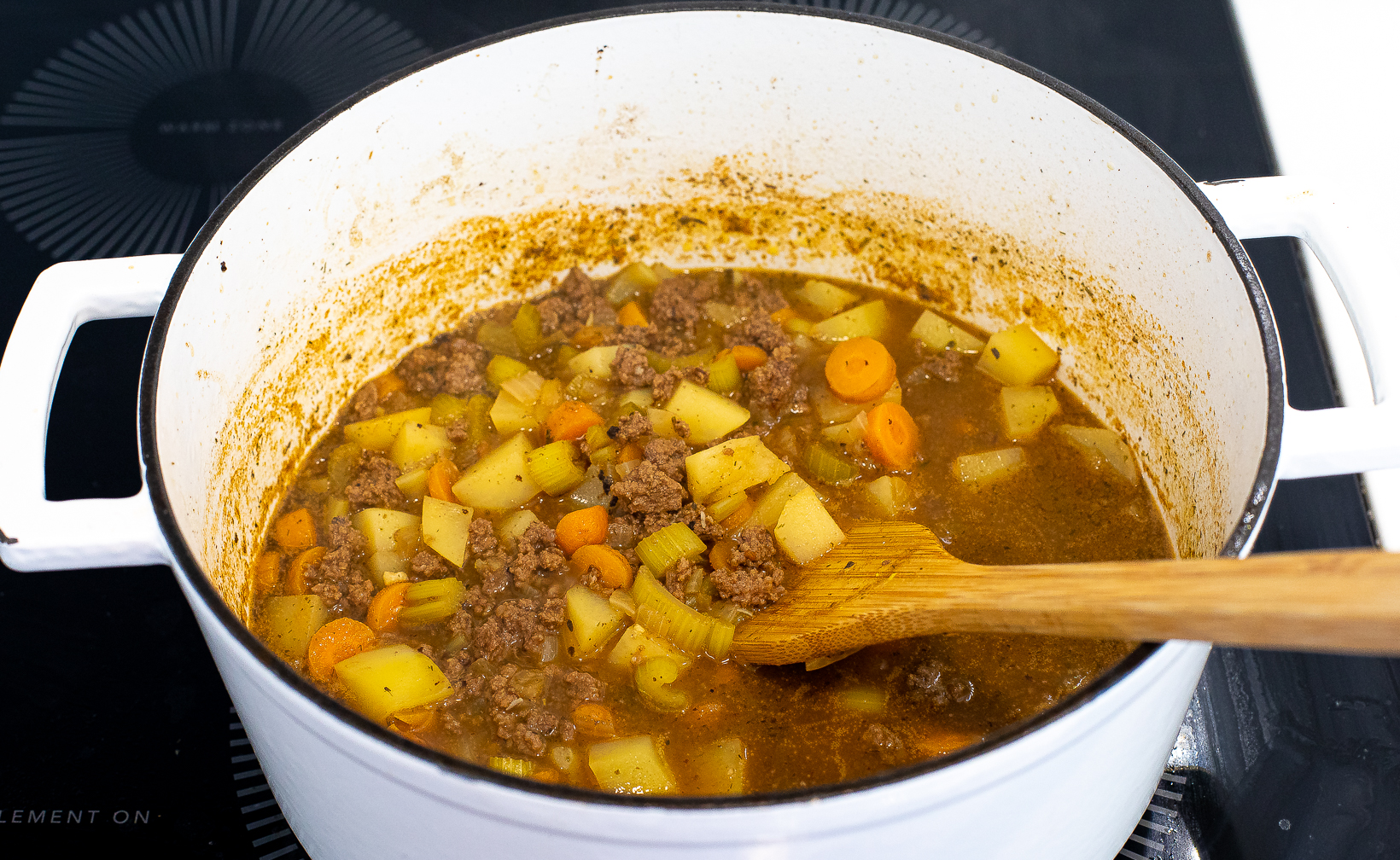 Cheeseburger Soup - Chef Savvy