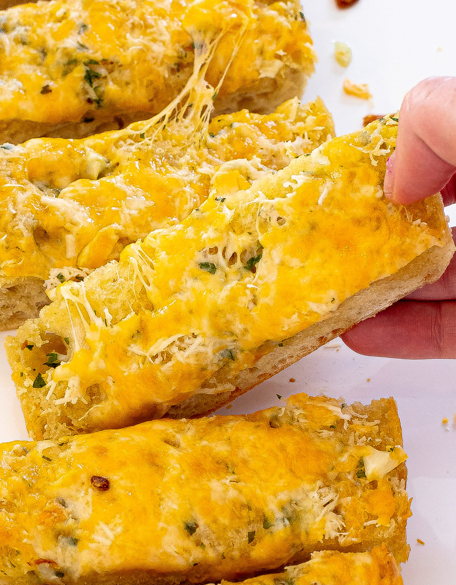Cheesy Garlic Bread (The BEST!) - Chef Savvy