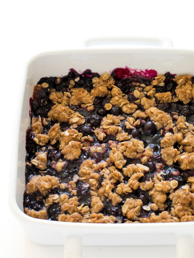 Blueberry Crumb Bars - Chef Savvy