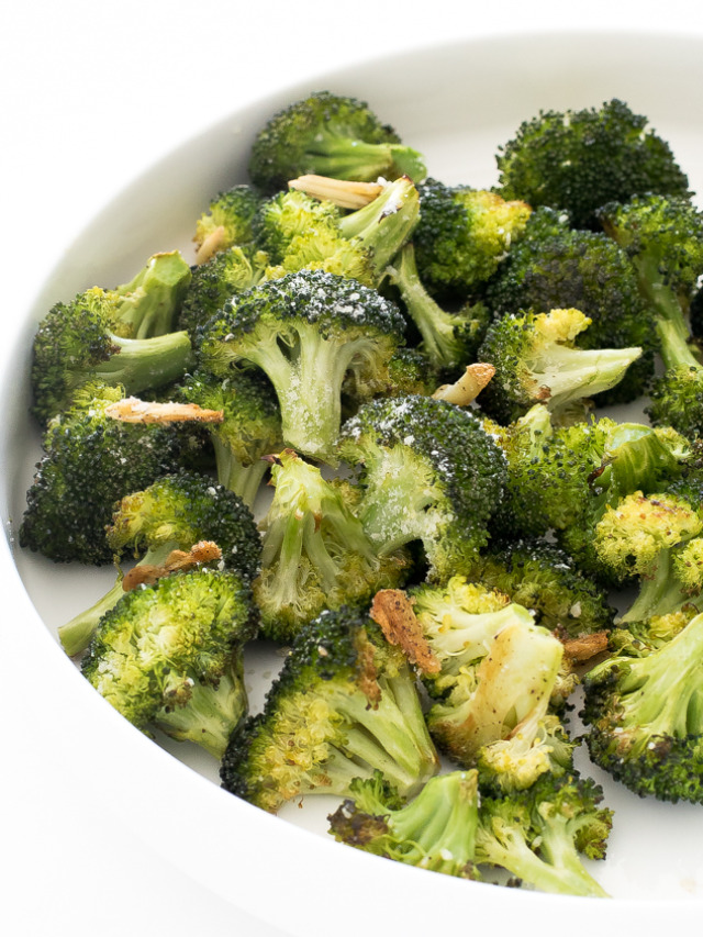 Parmesan Roasted Broccoli Recipe - Chef Savvy