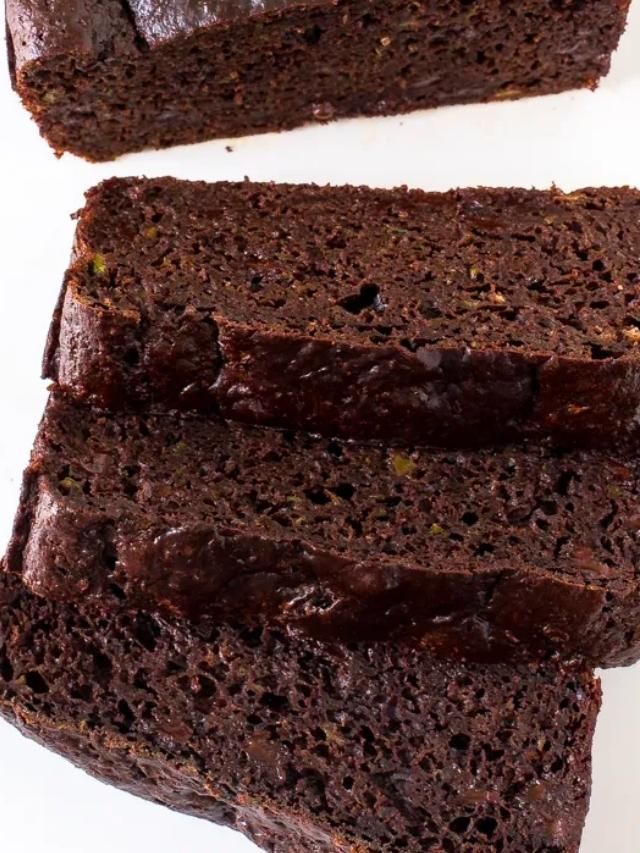 Moist Double Chocolate Zucchini BreadDouble Chocolate Chip Zucchini ...