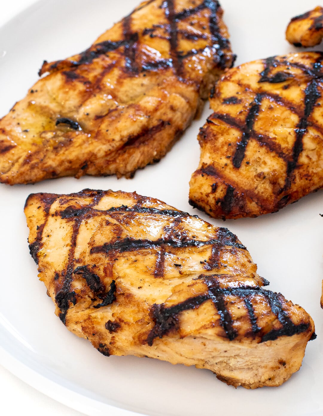 The BEST Grilled Chicken Marinade (Super Juicy!) - Chef Savvy