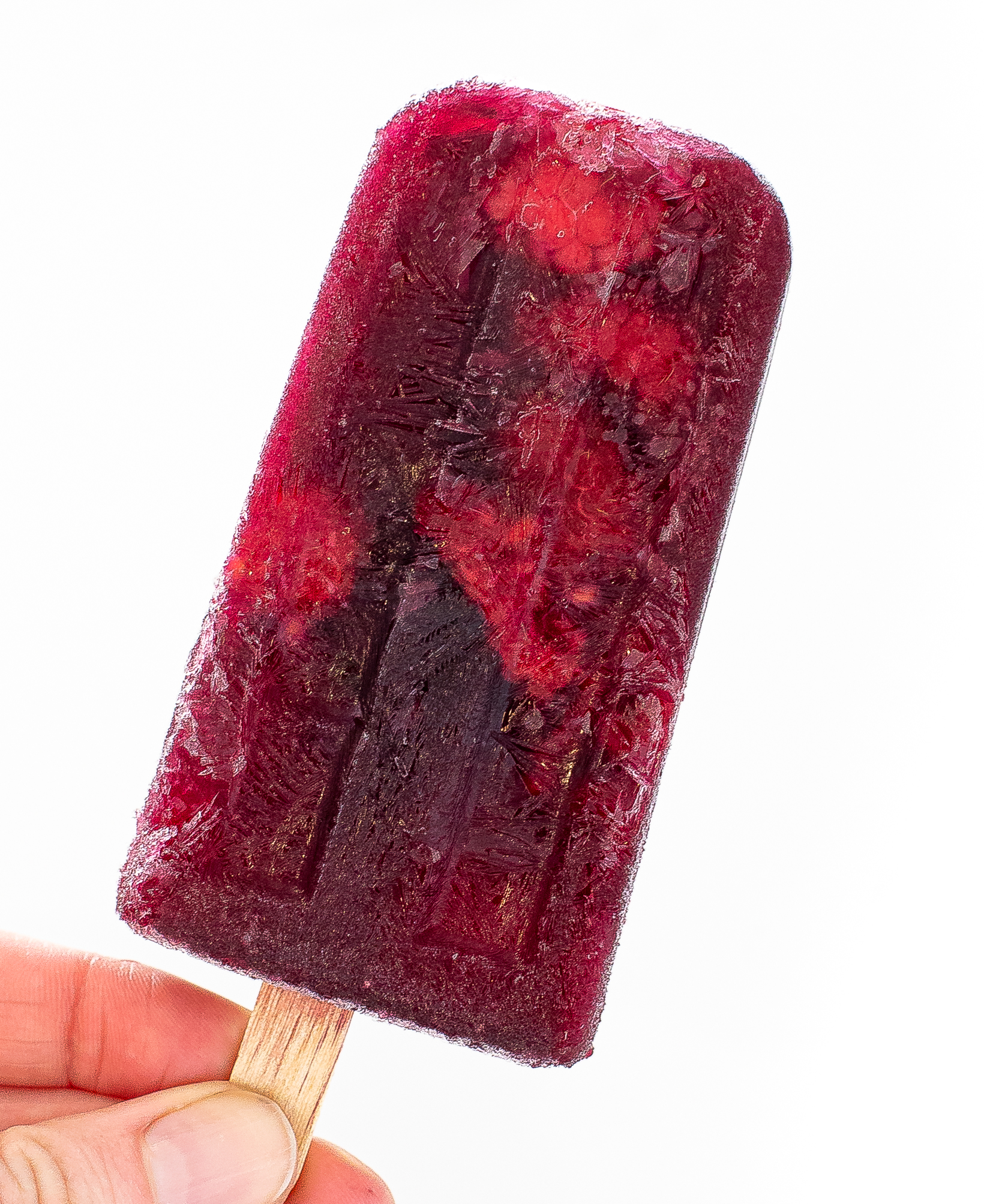 4 Ingredient Raspberry Sangria Popsicles - Chef Savvy