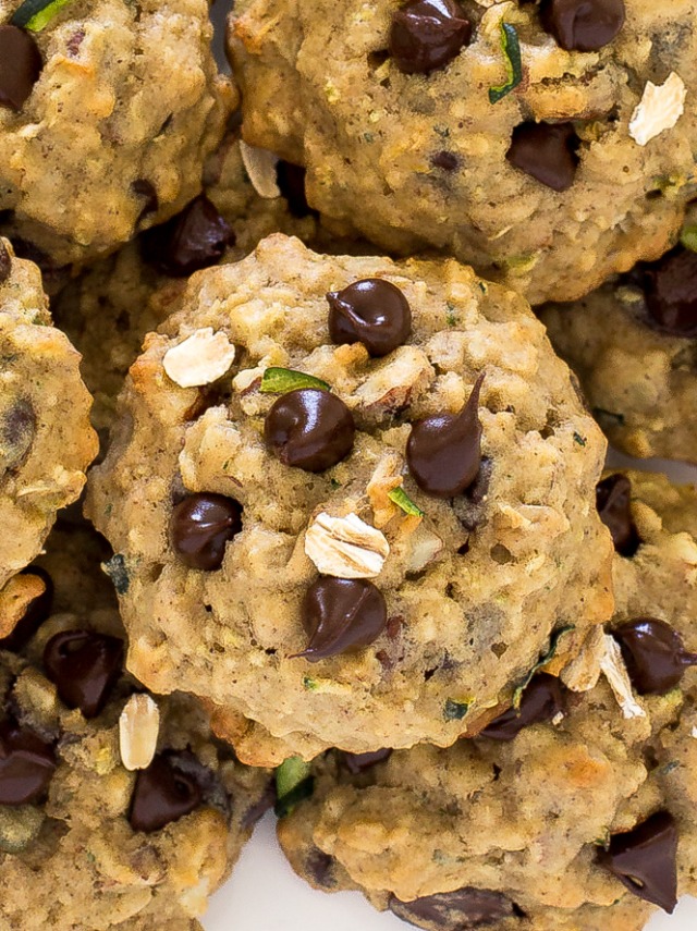 The BEST Zucchini Chocolate Chip Cookies - Chef Savvy